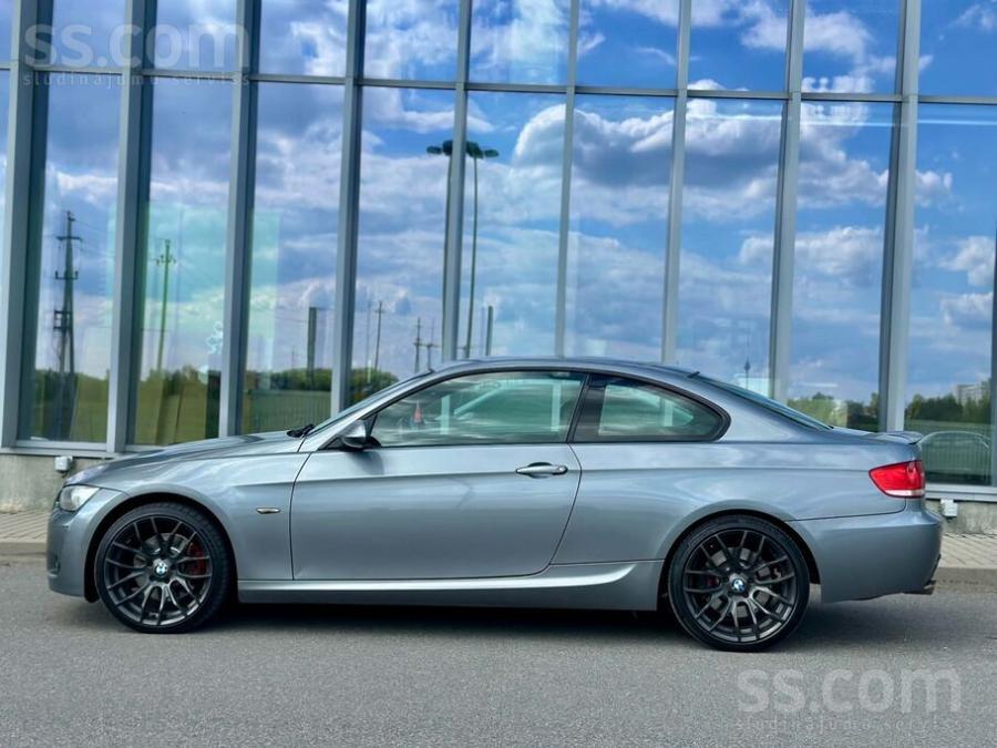 Grey BMW 330 2008 in Vilnius, with an engine capacity of 3.00 L and mileage of 314 thousand km for 6800 €, photo 6 on AUTOMOTO.COM.LV