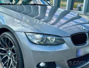 Grey BMW 330 2008 in Vilnius, with an engine capacity of 3.00 L and mileage of 314 thousand km for 6800 €, photo 8 on AUTOMOTO.COM.LV