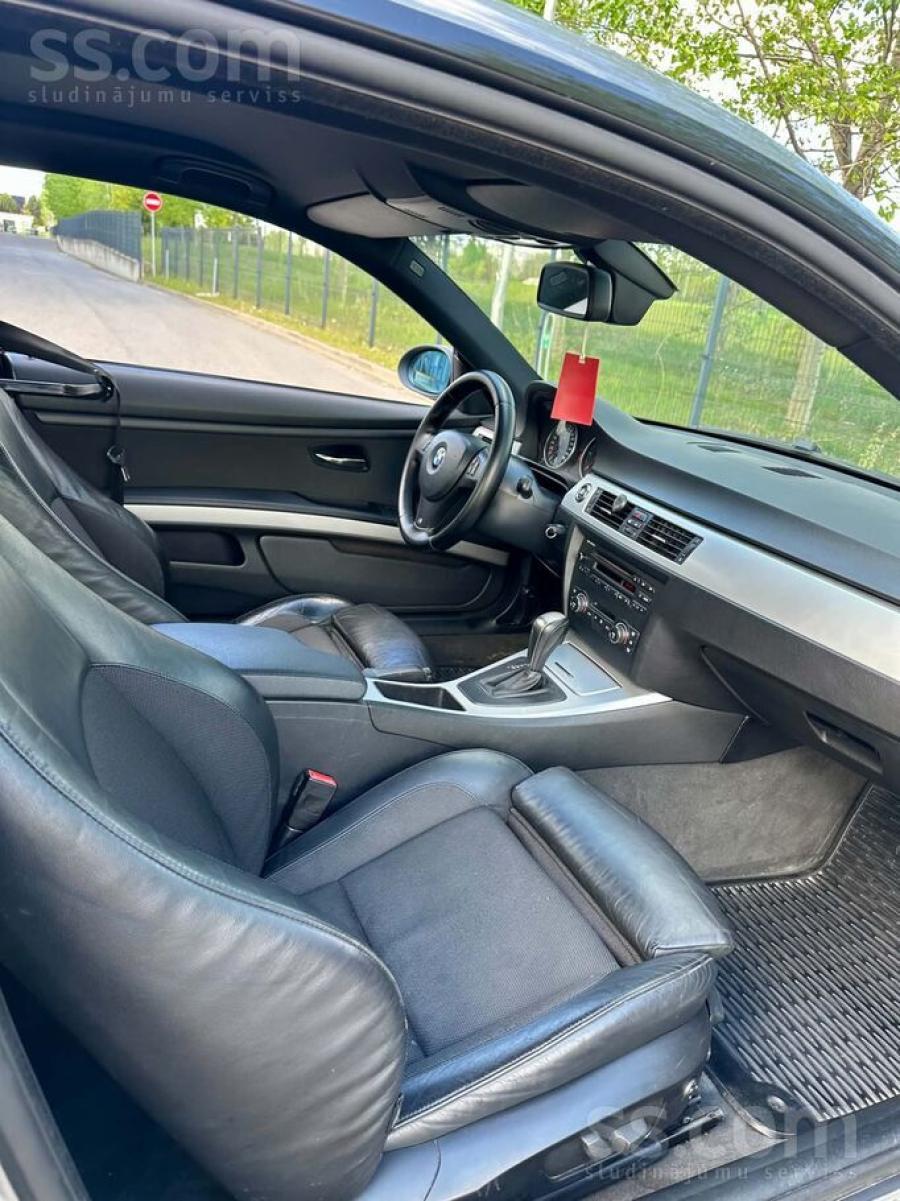 Grey BMW 330 2008 in Vilnius, with an engine capacity of 3.00 L and mileage of 314 thousand km for 6800 €, photo 11 on AUTOMOTO.COM.LV