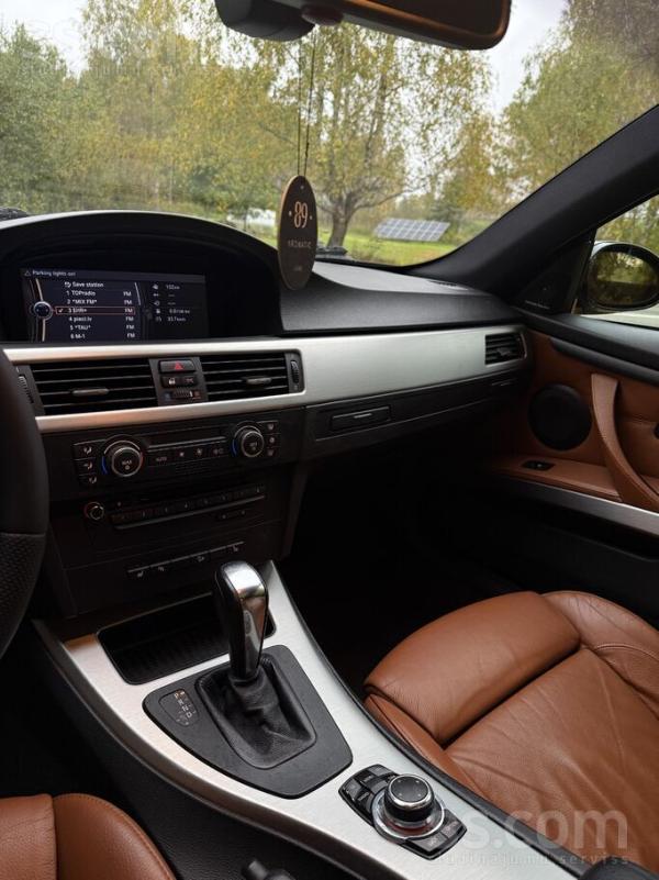 Pelēks BMW 330 2009 Rīga, ar dzinēja tilpumu 3.00 L un nobraukumu 0 tūkst. km par 8000 €, foto 7 vietnē AUTOMOTO.COM.LV