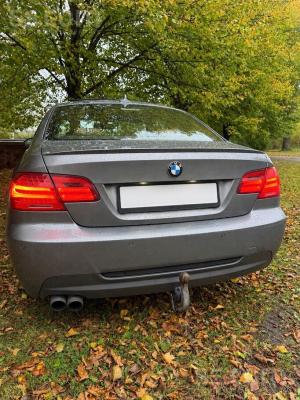 Pelēks BMW 330 2009 Rīga, ar dzinēja tilpumu 3.00 L un nobraukumu 0 tūkst. km par 8000 €, foto 14 vietnē AUTOMOTO.COM.LV