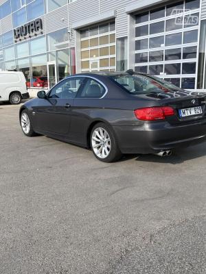 Grey BMW 330 2010 in Vilnius, with an engine capacity of 3.00 L and mileage of 222 thousand km for 9000 €, photo 4 on AUTOMOTO.COM.LV