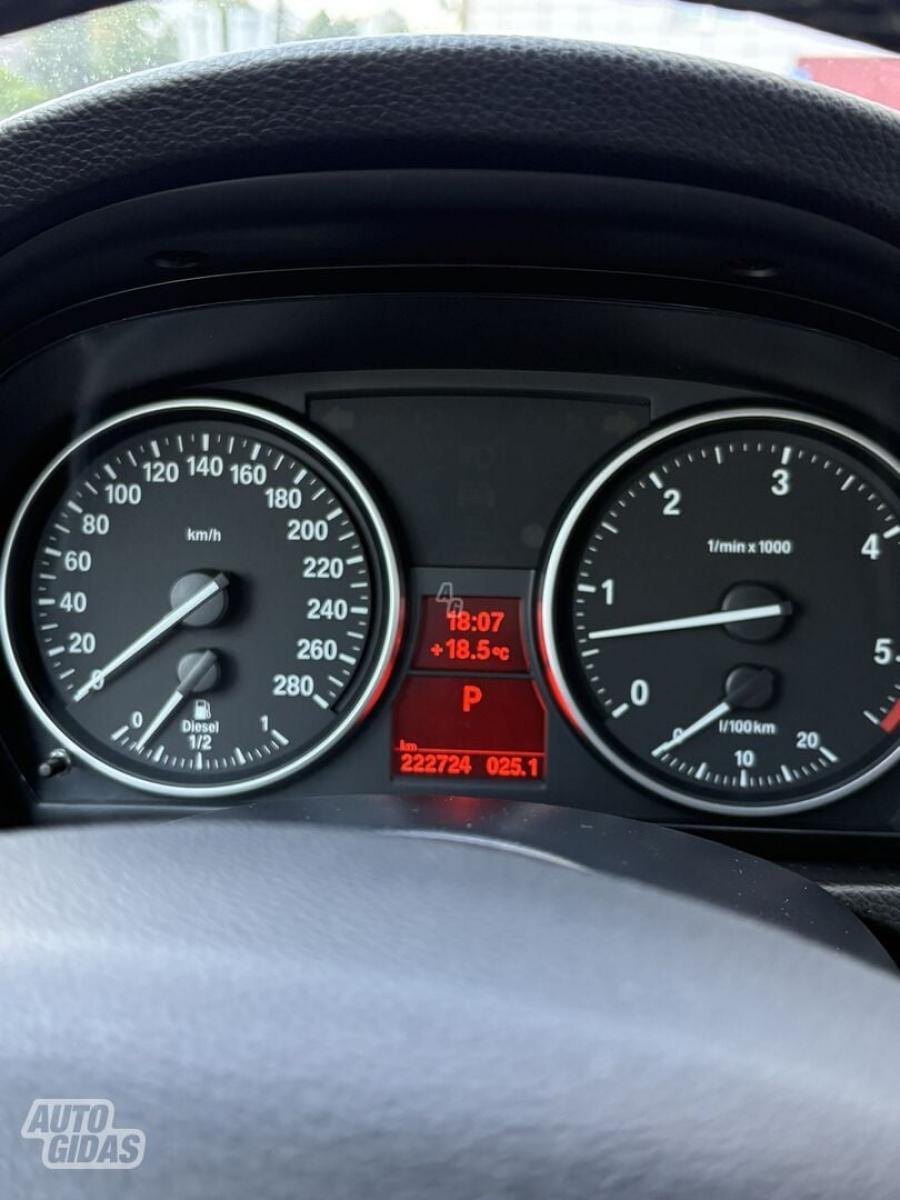 Grey BMW 330 2010 in Vilnius, with an engine capacity of 3.00 L and mileage of 222 thousand km for 9000 €, photo 13 on AUTOMOTO.COM.LV