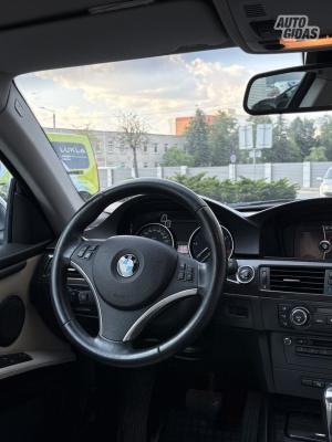Grey BMW 330 2010 in Vilnius, with an engine capacity of 3.00 L and mileage of 222 thousand km for 9000 €, photo 17 on AUTOMOTO.COM.LV
