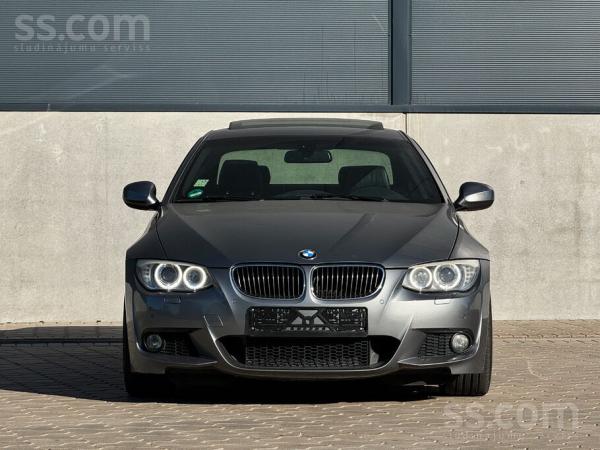 Pelēks BMW 330 2011 Rīga, ar dzinēja tilpumu 3.00 L un nobraukumu 234 tūkst. km par 2300 €, foto 2 vietnē AUTOMOTO.COM.LV