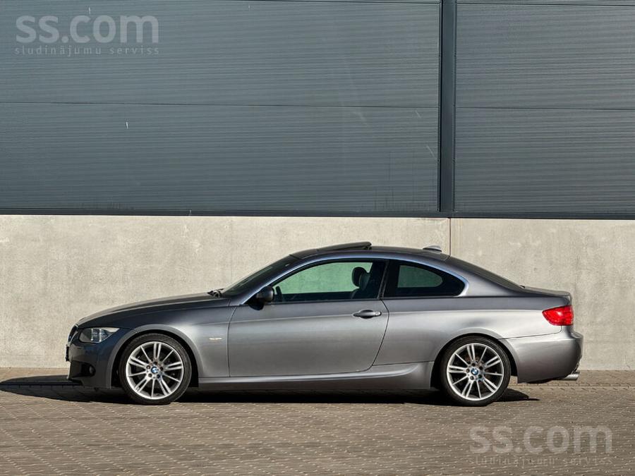 Grey BMW 330 2011 in Riga, with an engine capacity of 3.00 L and mileage of 234 thousand km for 2300 €, photo 3 on AUTOMOTO.COM.LV