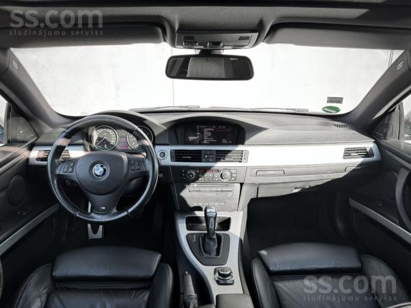 Pelēks BMW 330 2011 Rīga, ar dzinēja tilpumu 3.00 L un nobraukumu 234 tūkst. km par 2300 €, foto 7 vietnē AUTOMOTO.COM.LV