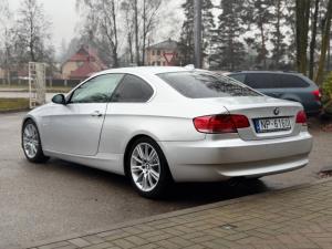 Серый БМВ 330 2007 в Рига, объемом двигателя 3.00 л и пробегом 276 тыс. км за 7950 €, фото 5 на AUTOMOTO.COM.LV