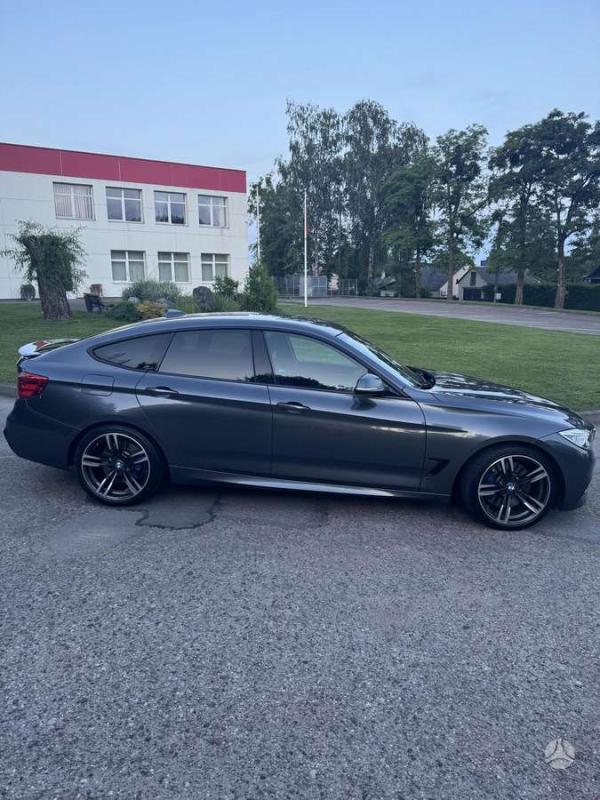 Pelēks BMW 330 2016 Prienai, ar dzinēja tilpumu 2.99 L un nobraukumu 296 tūkst. km par 10999 €, foto 5 vietnē AUTOMOTO.COM.LV