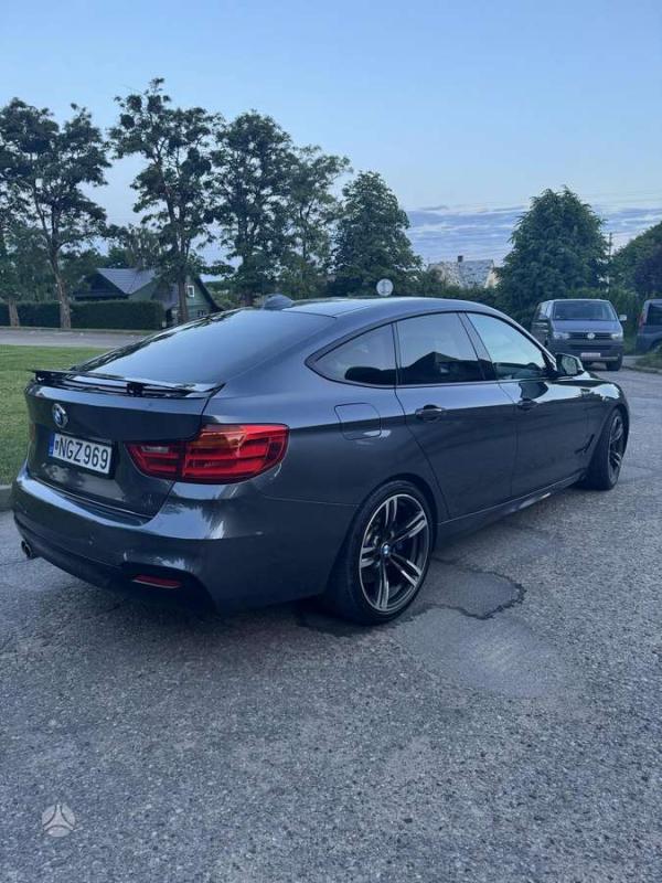 Pelēks BMW 330 2016 Prienai, ar dzinēja tilpumu 2.99 L un nobraukumu 296 tūkst. km par 10999 €, foto 7 vietnē AUTOMOTO.COM.LV
