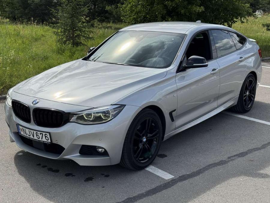 Pelēks BMW 330 2017 Prienai, ar dzinēja tilpumu 2.99 L un nobraukumu 317 tūkst. km par 14300 €, foto 9 vietnē AUTOMOTO.COM.LV