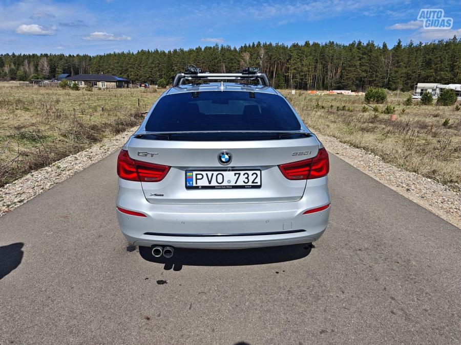 Pelēks BMW 330 2017 Viļņa, ar dzinēja tilpumu 2.00 L un nobraukumu 256 tūkst. km par 12500 €, foto 6 vietnē AUTOMOTO.COM.LV