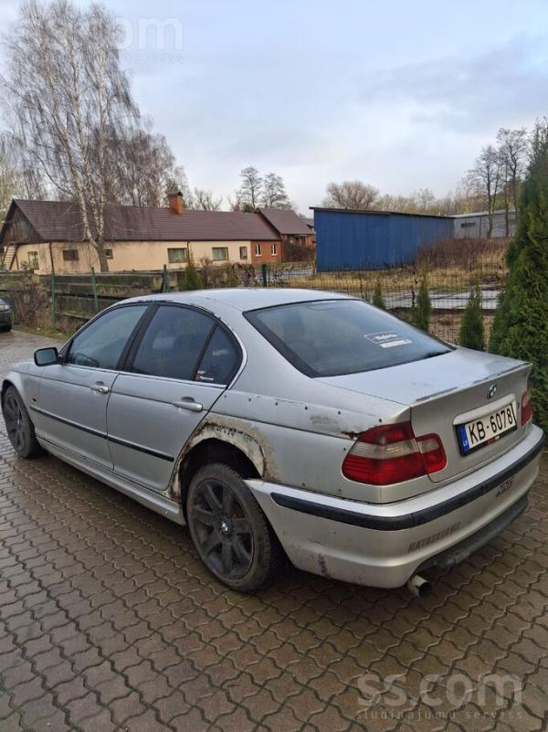 Grey BMW 330 2000 in Riga, with an engine capacity of 3.00 L and mileage of 431 thousand km for 1500 €, photo 3 on AUTOMOTO.COM.LV
