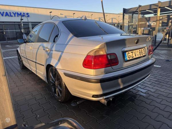 Pelēks BMW 330 2000 Kauņa, ar dzinēja tilpumu 2.93 L un nobraukumu 378 tūkst. km par 2250 €, foto 5 vietnē AUTOMOTO.COM.LV