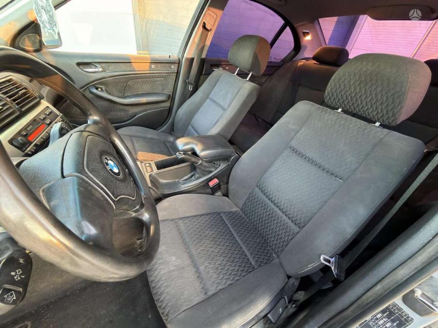 Grey BMW 330 2000 in Vilnius, with an engine capacity of 3.00 L and mileage of 370 thousand km for 1650 €, photo 12 on AUTOMOTO.COM.LV