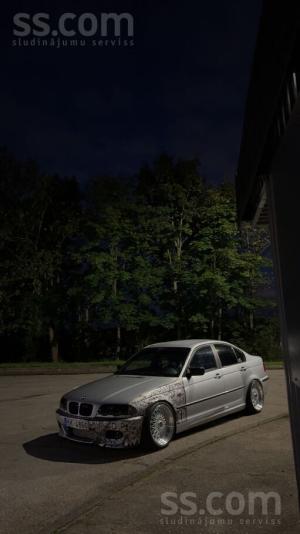 Grey BMW 330 2000 in Riga, with an engine capacity of 3.00 L and mileage of 326 thousand km for 6000 €, photo 3 on AUTOMOTO.COM.LV