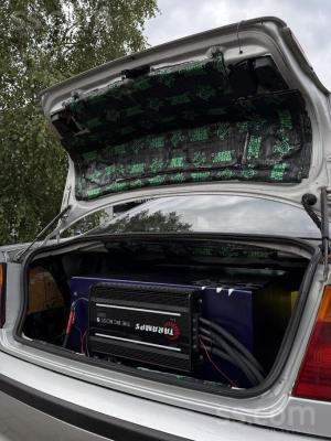 Grey BMW 330 2000 in Riga, with an engine capacity of 3.00 L and mileage of 326 thousand km for 6000 €, photo 4 on AUTOMOTO.COM.LV