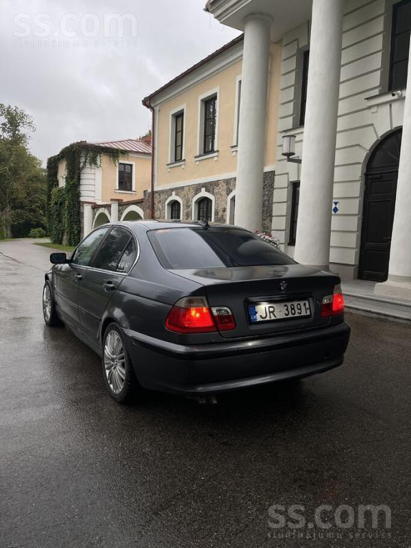 БМВ 330 2000 в Цесис на AUTOMOTO.COM.LV Серый БМВ 330 2000 в Цесис, объемом двигателя 3.00 л и пробегом 370 тыс. км за 2400 €, фото 5 на AUTOMOTO.COM.LV