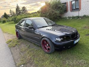 Pelēks BMW 330 2001 Aizkraukle, ar dzinēja tilpumu 3.00 L un nobraukumu 440 tūkst. km par 2250 €, foto 1 vietnē AUTOMOTO.COM.LV