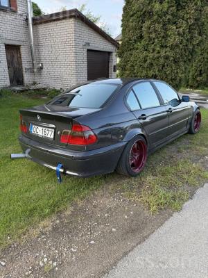 Pelēks BMW 330 2001 Aizkraukle, ar dzinēja tilpumu 3.00 L un nobraukumu 440 tūkst. km par 2250 €, foto 3 vietnē AUTOMOTO.COM.LV