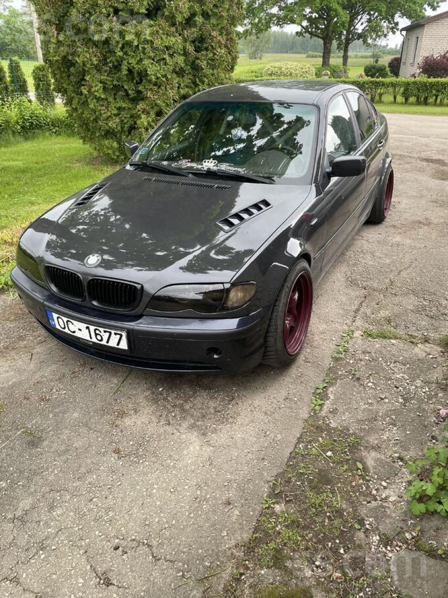 Pelēks BMW 330 2001 Aizkraukle, ar dzinēja tilpumu 3.00 L un nobraukumu 440 tūkst. km par 2250 €, foto 10 vietnē AUTOMOTO.COM.LV