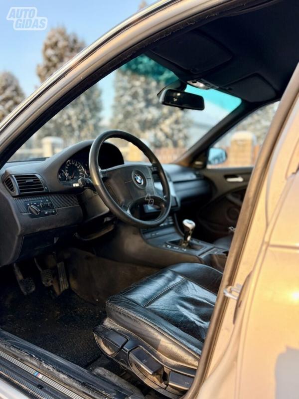 Pelēks BMW 330 2001 Širvintos, ar dzinēja tilpumu 3.00 L un nobraukumu 485 tūkst. km par 1550 €, foto 7 vietnē AUTOMOTO.COM.LV