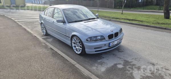 Pelēks BMW 330 2001 Preiļi, ar dzinēja tilpumu 3.00 L un nobraukumu 444 tūkst. km par 3500 €, foto 1 vietnē AUTOMOTO.COM.LV