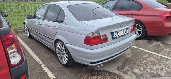 Pelēks BMW 330 2001 Preiļi, ar dzinēja tilpumu 3.00 L un nobraukumu 444 tūkst. km par 3500 €, foto 2 vietnē AUTOMOTO.COM.LV