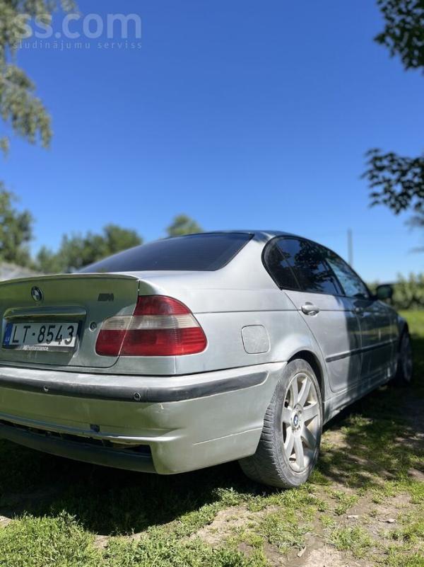 Grey BMW 330 2002 in Jelgava, with an engine capacity of 3.00 L and mileage of 540 thousand km for 2200 €, photo 8 on AUTOMOTO.COM.LV