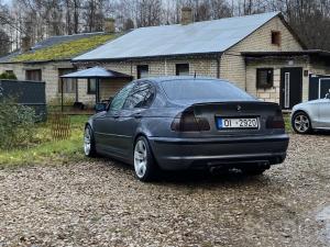 Grey BMW 330 2002 in Jurmala, with an engine capacity of 3.00 L and mileage of 470 thousand km for 3350 €, photo 11 on AUTOMOTO.COM.LV