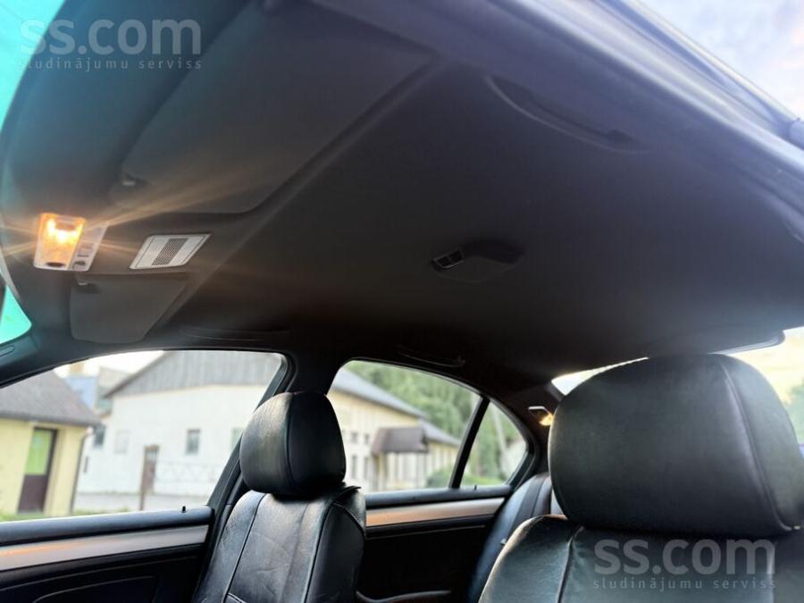 Grey BMW 330 2002 in Ogre, with an engine capacity of 3.00 L and mileage of 347 thousand km for 4999 €, photo 14 on AUTOMOTO.COM.LV