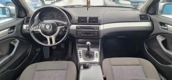 Pelēks BMW 330 2003 Valmiera, ar dzinēja tilpumu 3.00 L un nobraukumu 256 tūkst. km par 2500 €, foto 10 vietnē AUTOMOTO.COM.LV