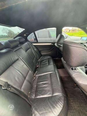 Grey BMW 330 2003 in Rietavas, with an engine capacity of 2.99 L and mileage of 358 thousand km for 2200 €, photo 8 on AUTOMOTO.COM.LV