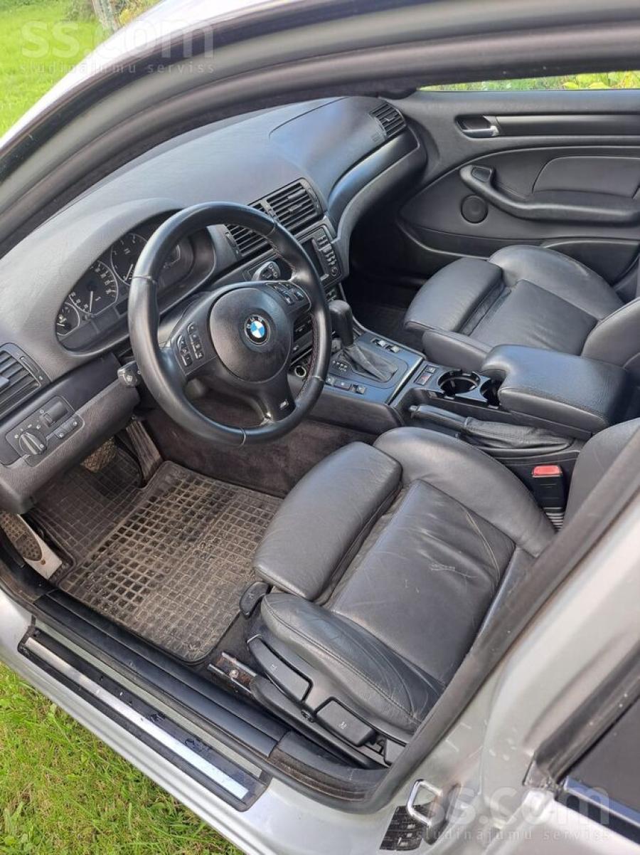 Grey BMW 330 2003 in Riga, with an engine capacity of 3.00 L and mileage of 275 thousand km for 1900 €, photo 4 on AUTOMOTO.COM.LV