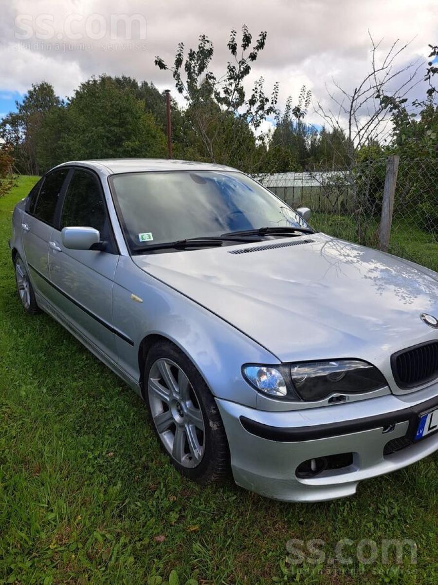 Grey BMW 330 2003 in Riga, with an engine capacity of 3.00 L and mileage of 275 thousand km for 1900 €, photo 6 on AUTOMOTO.COM.LV