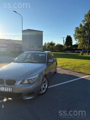 Pelēks BMW 330 2004 Daugavpils, ar dzinēja tilpumu 3.00 L un nobraukumu 408 tūkst. km par 2900 €, foto 3 vietnē AUTOMOTO.COM.LV