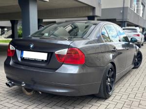 Серый БМВ 330 2005 в Каунас, объемом двигателя 3.00 л и пробегом 450 тыс. км за 3000 €, фото 9 на AUTOMOTO.COM.LV