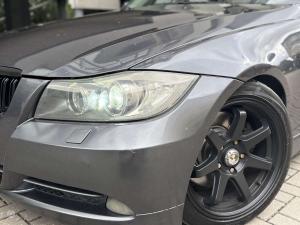 Grey BMW 330 2005 in Kaunas, with an engine capacity of 2.99 L and mileage of 450 thousand km for 2900 €, photo 7 on AUTOMOTO.COM.LV