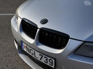 Grey BMW 330 2005 in Siauliai, with an engine capacity of 3.00 L and mileage of 268 thousand km for 4400 €, photo 5 on AUTOMOTO.COM.LV