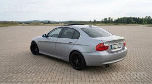 Pelēks BMW 330 2005 Valmiera, ar dzinēja tilpumu 3.00 L un nobraukumu 170 tūkst. km par 3850 €, foto 5 vietnē AUTOMOTO.COM.LV