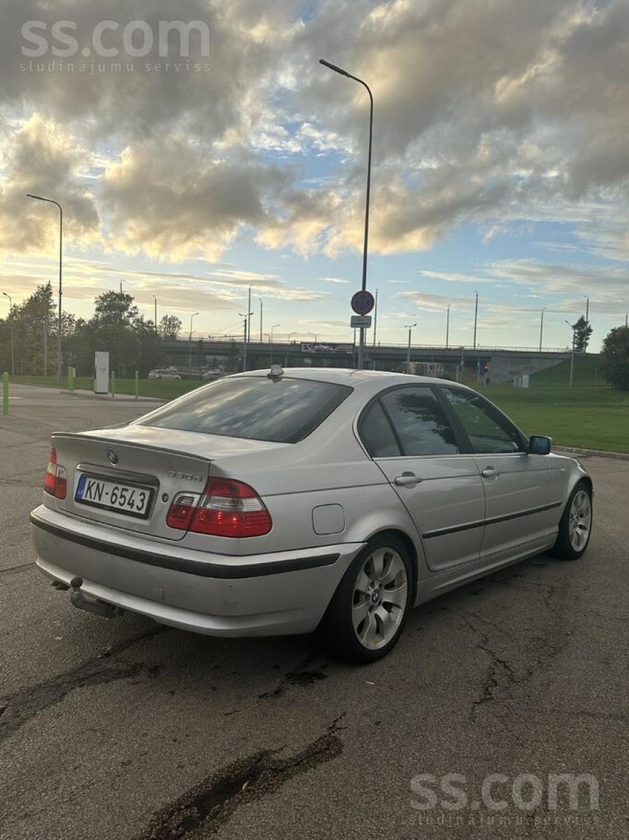 Pelēks BMW 330 2005 Rīga, ar dzinēja tilpumu 3.00 L un nobraukumu 266 tūkst. km par 2950 €, foto 6 vietnē AUTOMOTO.COM.LV