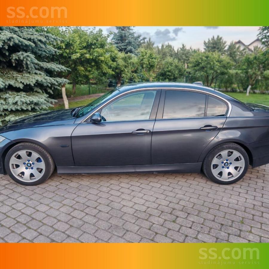 Pelēks BMW 330 2006 Rīga, ar dzinēja tilpumu 3.00 L un nobraukumu 370 tūkst. km par 5200 €, foto 5 vietnē AUTOMOTO.COM.LV
