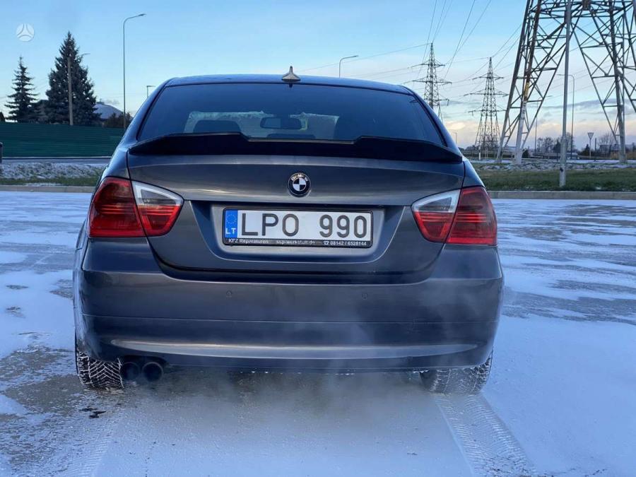 Pelēks BMW 330 2006 Kauņa, ar dzinēja tilpumu 2.99 L un nobraukumu 419 tūkst. km par 3800 €, foto 7 vietnē AUTOMOTO.COM.LV