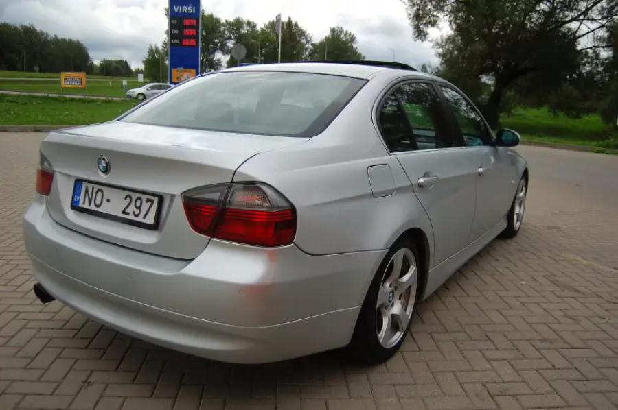 Серый БМВ 330 2006 в Екабпилс, объемом двигателя 3.00 л и пробегом 399 тыс. км за 4250 €, фото 7 на AUTOMOTO.COM.LV