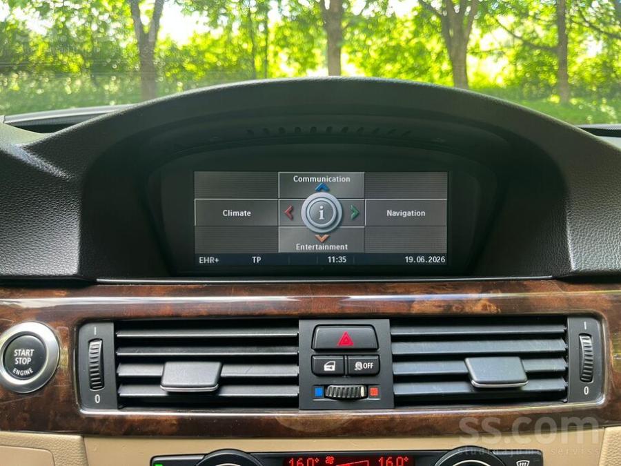 Pelēks BMW 330 2006 Rīga, ar dzinēja tilpumu 3.00 L un nobraukumu 0 tūkst. km par 6499 €, foto 19 vietnē AUTOMOTO.COM.LV