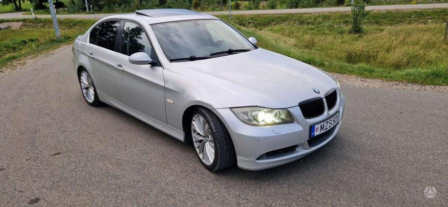 Pelēks BMW 330 2006 Viļņa, ar dzinēja tilpumu 2.99 L un nobraukumu 365 tūkst. km par 3999 €, foto 3 vietnē AUTOMOTO.COM.LV