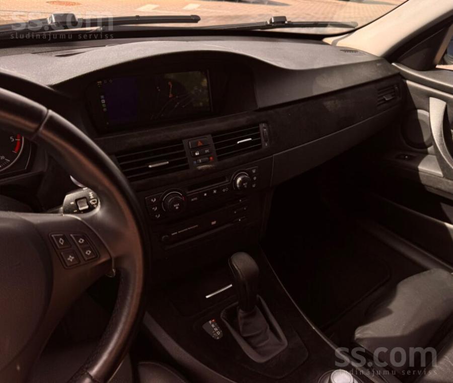 Pelēks BMW 330 2006 Rīga, ar dzinēja tilpumu 3.00 L un nobraukumu 334 tūkst. km par 7200 €, foto 7 vietnē AUTOMOTO.COM.LV