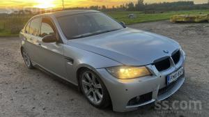 Pelēks BMW 330 2006 Madona, ar dzinēja tilpumu 3.00 L un nobraukumu 277 tūkst. km par 3900 €, foto 4 vietnē AUTOMOTO.COM.LV