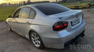 Pelēks BMW 330 2006 Madona, ar dzinēja tilpumu 3.00 L un nobraukumu 277 tūkst. km par 3900 €, foto 7 vietnē AUTOMOTO.COM.LV