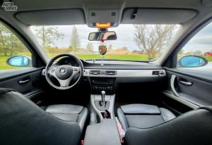 Grey BMW 330 2007 in Druskininkai, with an engine capacity of 3.00 L and mileage of 265 thousand km for 5700 €, photo 10 on AUTOMOTO.COM.LV